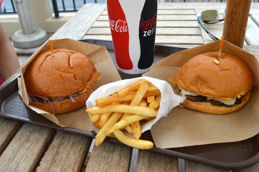 2015年10月11日ハワイ旅行は豪華です「Stewz Maui Burgers、Matteo’s Osteria」 - 焼肉の罠